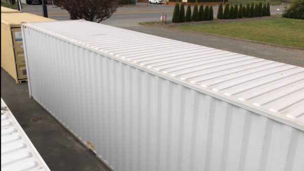 What Is the Roof and Underside of a Shipping Container Like?