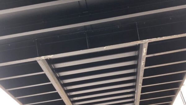 What Is the Roof and Underside of a Shipping Container Like?